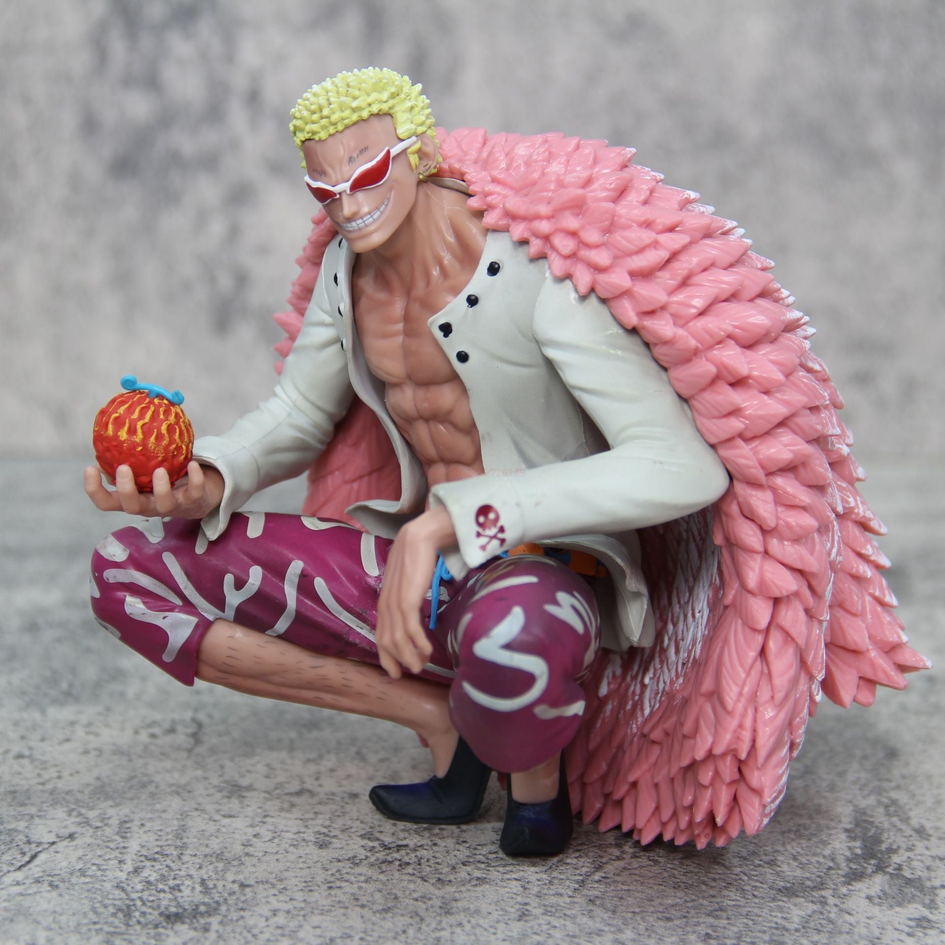 Doflamingo Figure – MyNakama